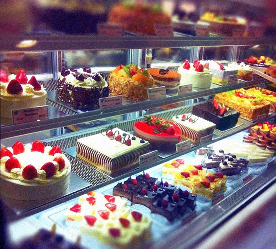 Cake Showcase | Harga Etalase Display Kue Cake Terbaik | Ramesia.com